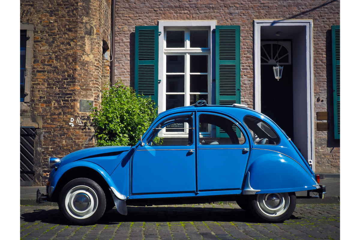 The Greatest Small Cars Ever Made – Mujibo.com