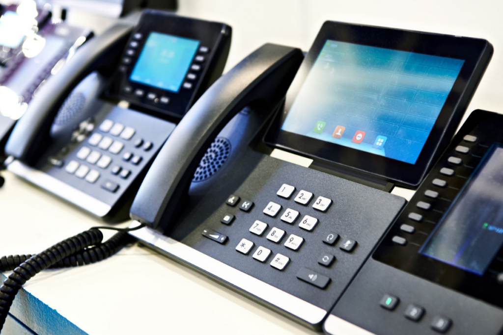 How Does VoIP Phone Service Work – Mujibo.com